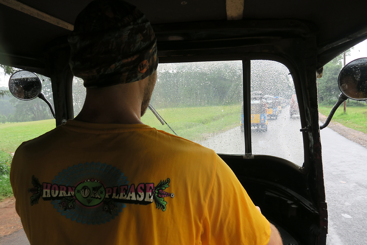 Surviving the Rickshaw Run - The Professional Vagabond